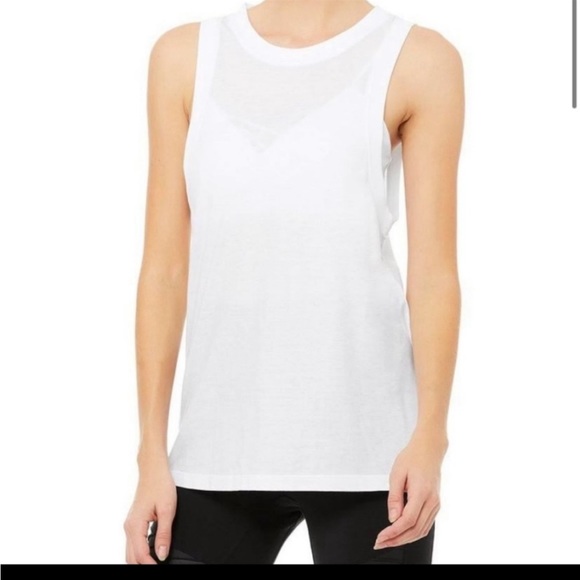 ALO Yoga | Tops | Alo Yoga White Ribbed Sleeves Oversized Lightweight ...